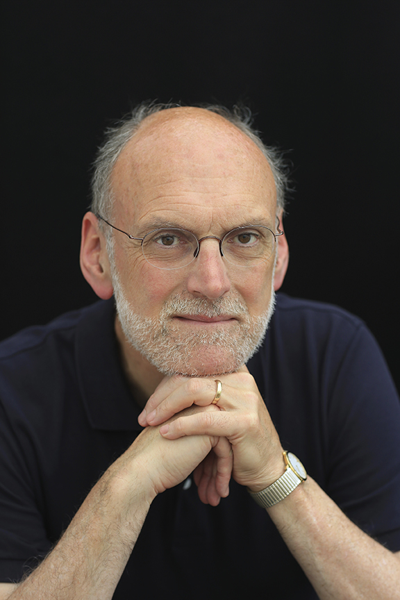 Professor Nigel Biggar | Faculty of Theology and Religion